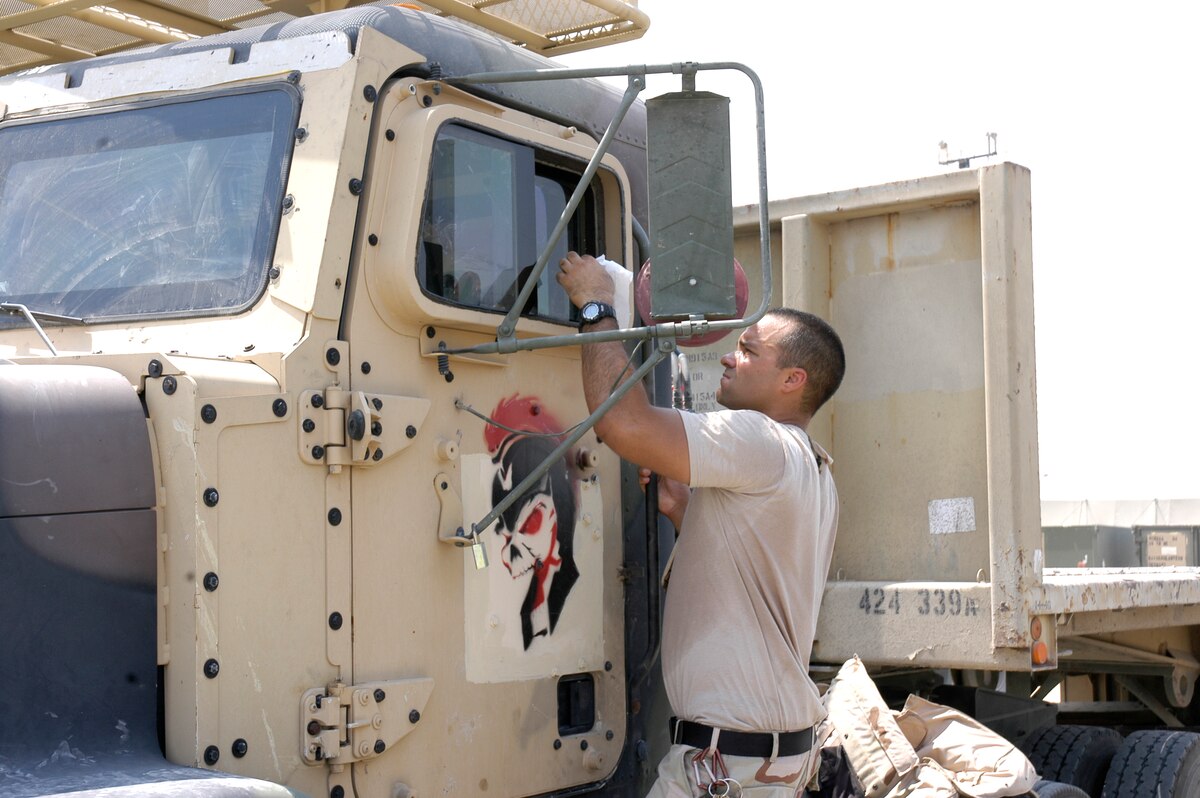 Convoy Airmen face challenging duties > Air Force > Article Display