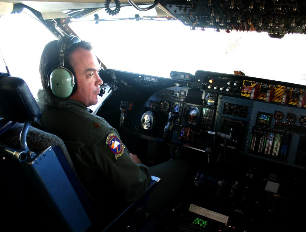 482nd reservists in hands of experienced, proud crew > Homestead Air ...