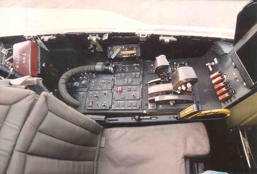 Lockheed-Boeing-General Dynamics YF-22 Cockpit