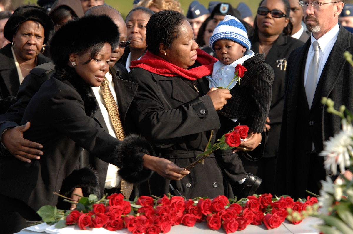 One final salute > Air Force > News