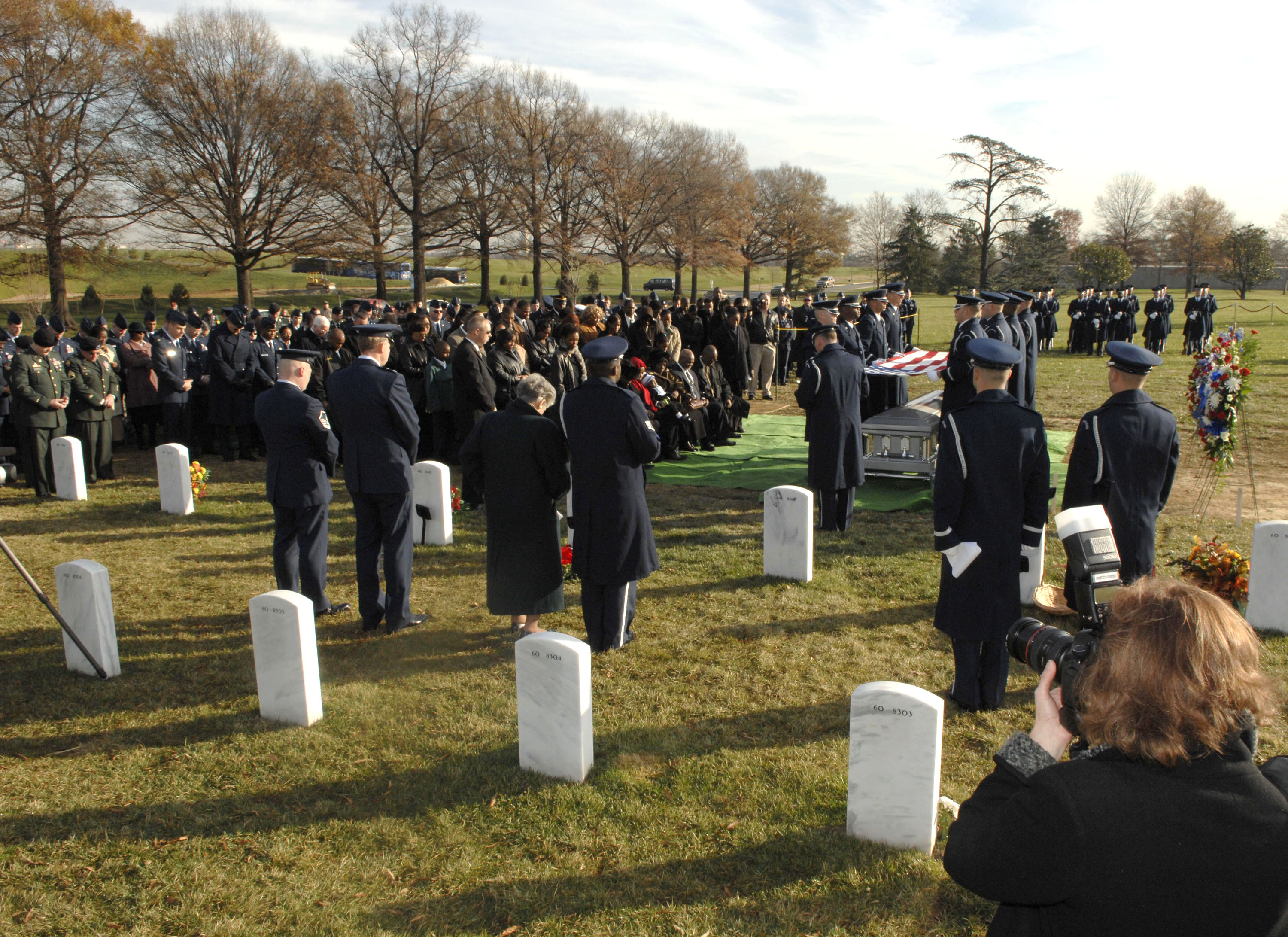 One final salute > Air Force > Article Display