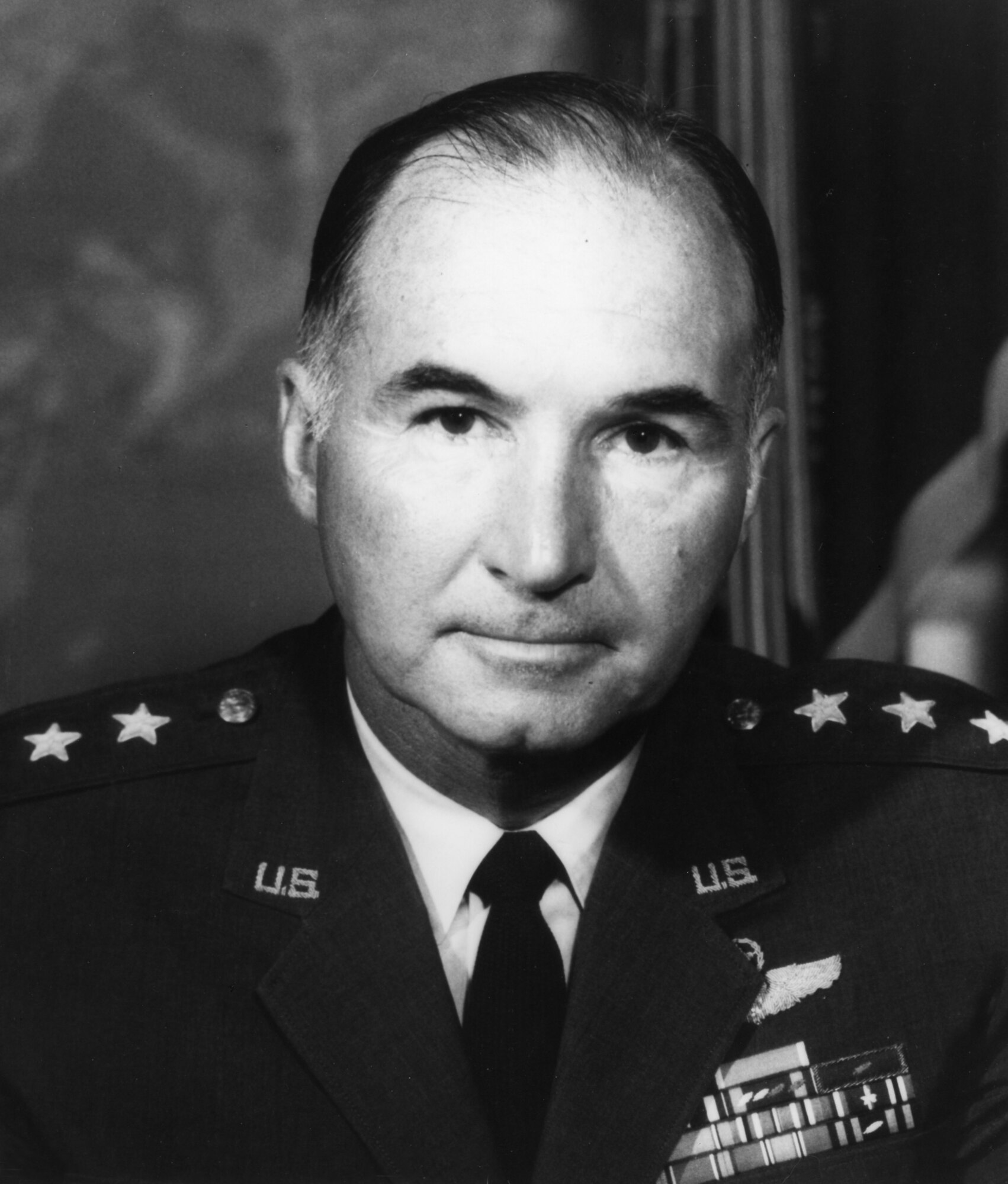 LIEUTENANT GENERAL ALVAN C. GILLEM II > Air Force > Biography Display