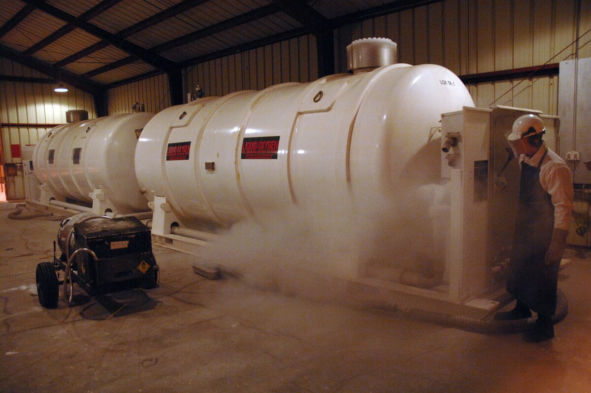 Cryogenics > Eielson Air Force Base > Display