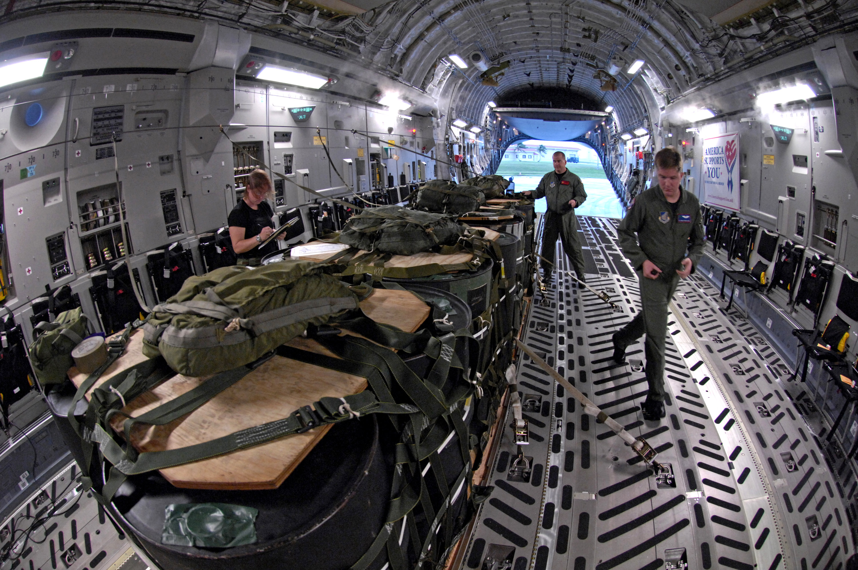 Andersen airdrop > Air Force > Article Display