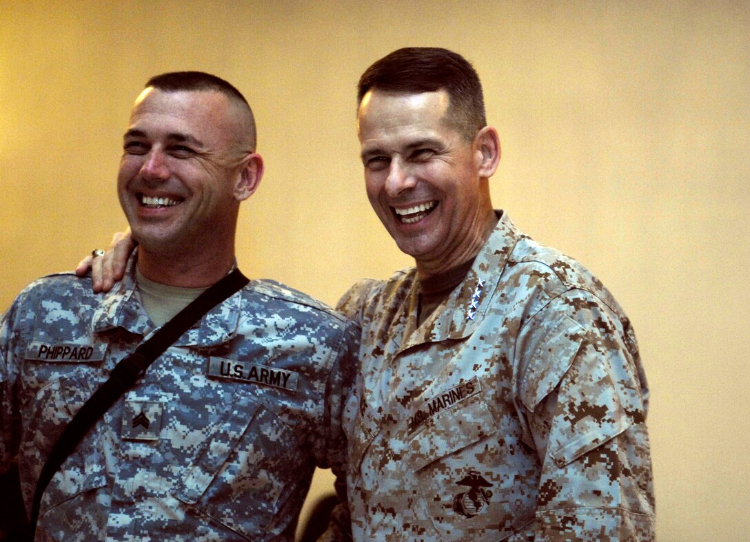 Chairman of the Joint Chiefs of Staff U.S. Marine Gen. Peter Pace ...