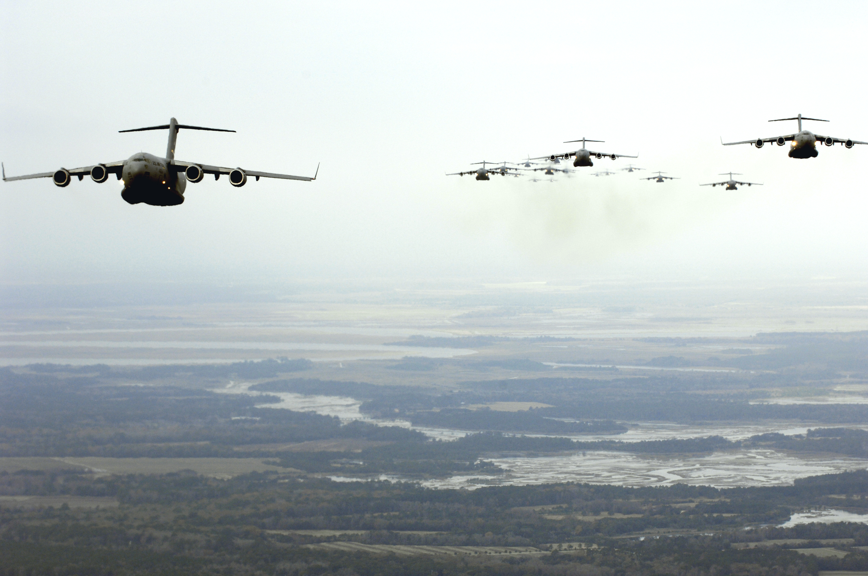 20 Charleston C-17s fill the sky > Air Force > Article Display