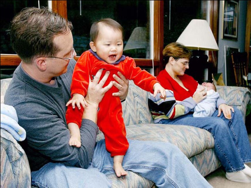 Journey brings family double happiness > United States Marine Corps ...