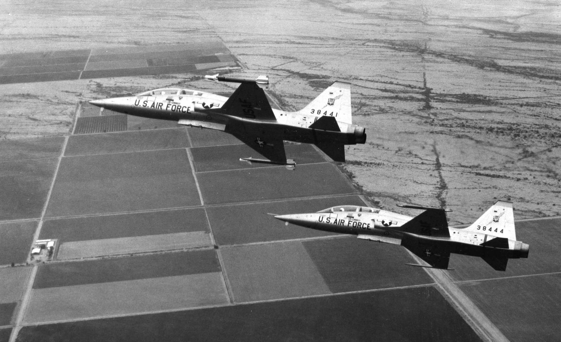 Northrop F-5B