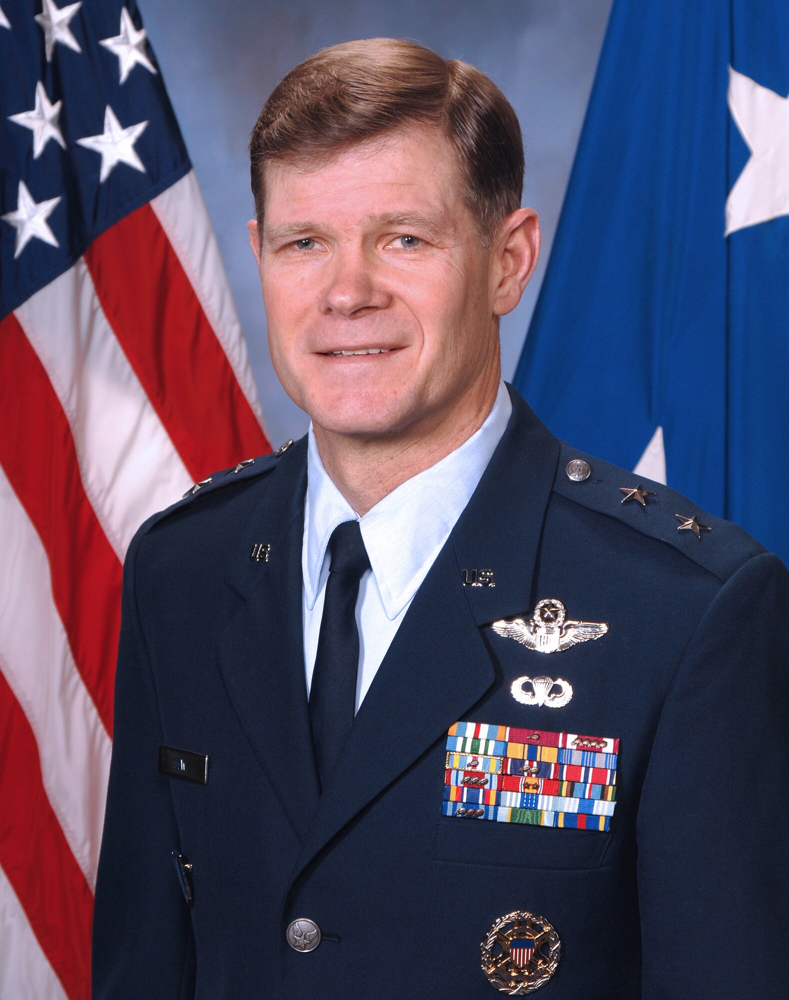 MAJOR GENERAL LARRY D. NEW > Air Force > Biography Display