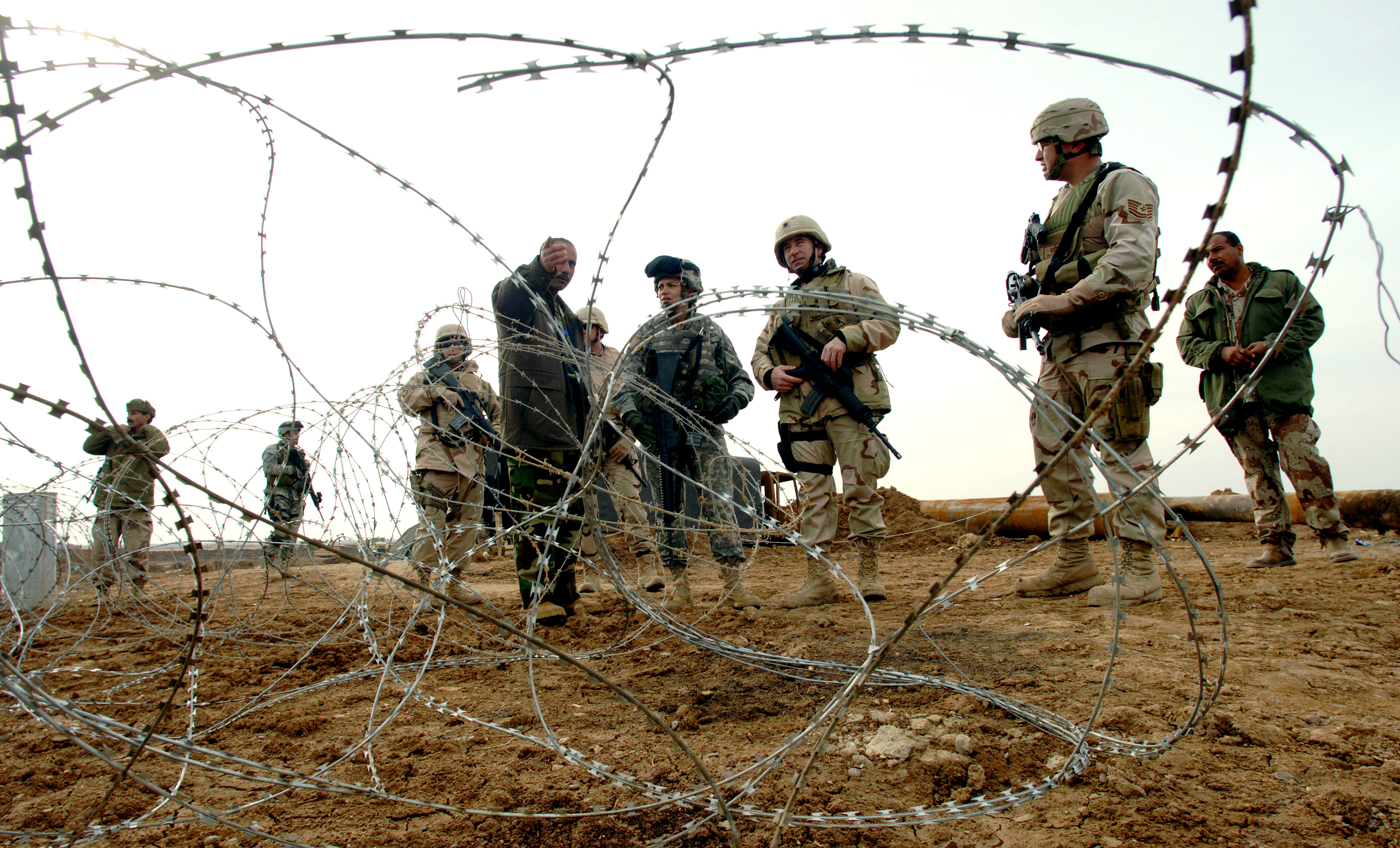 Airmen help secure Iraq’s infrastructure > Air Force > Article Display