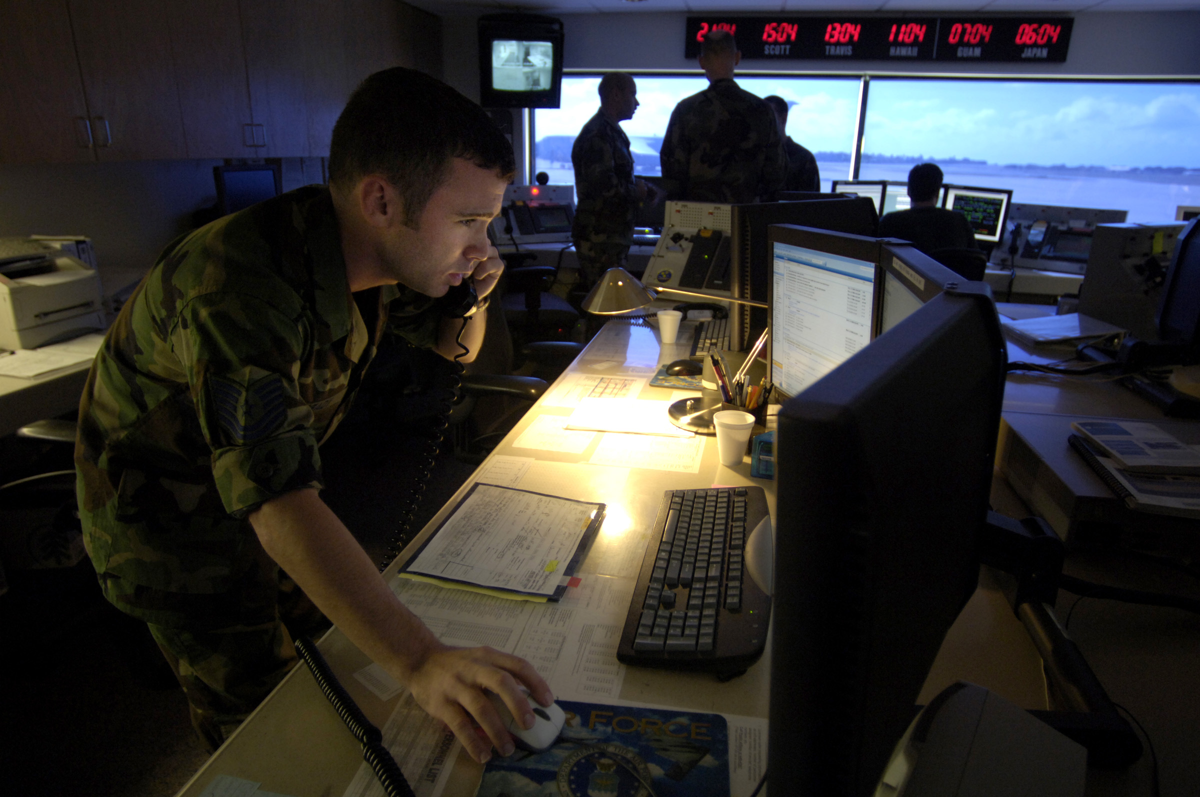 Boarding time > Air Force > Article Display