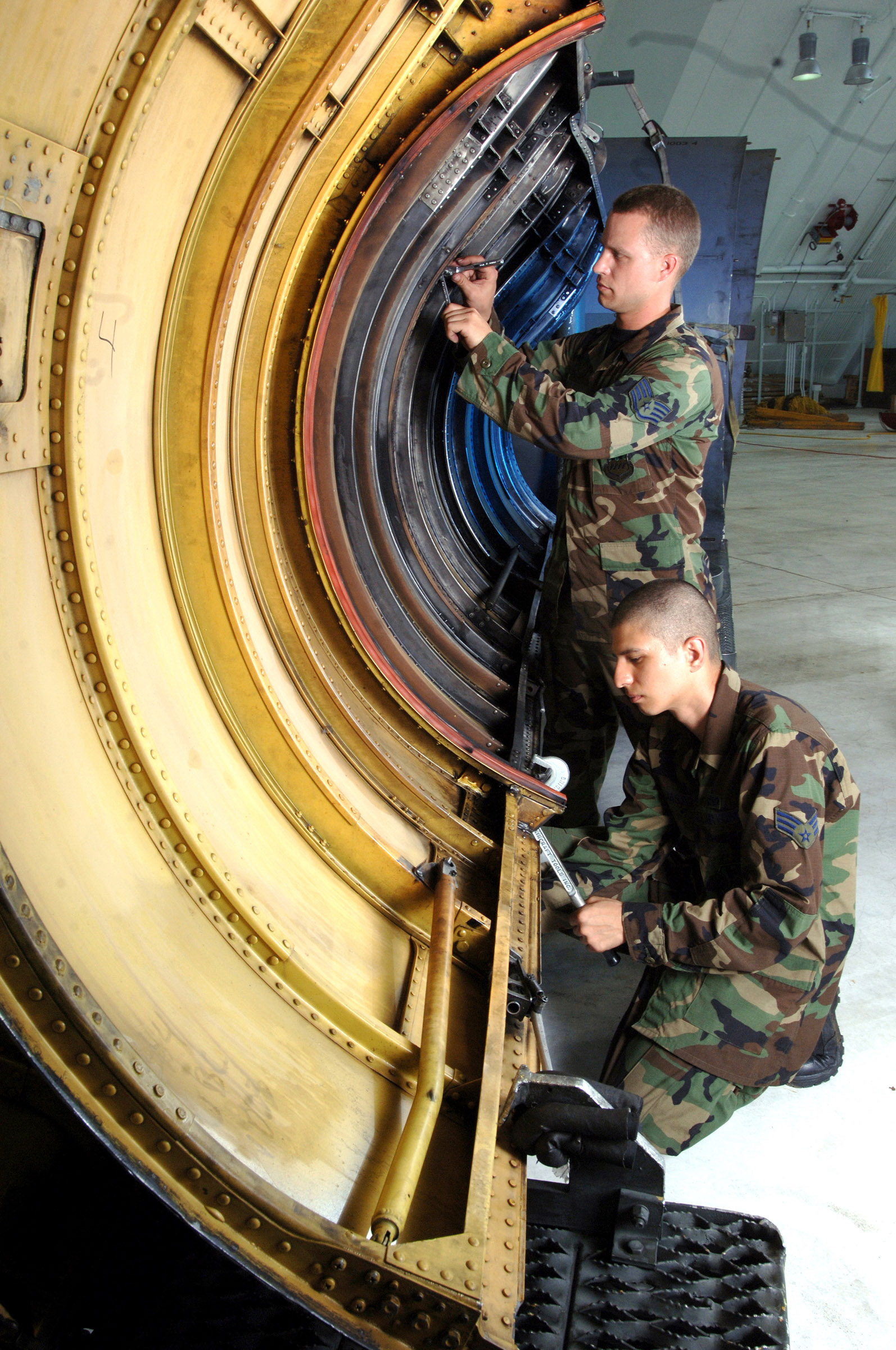 Strato work > Air Force > Article Display