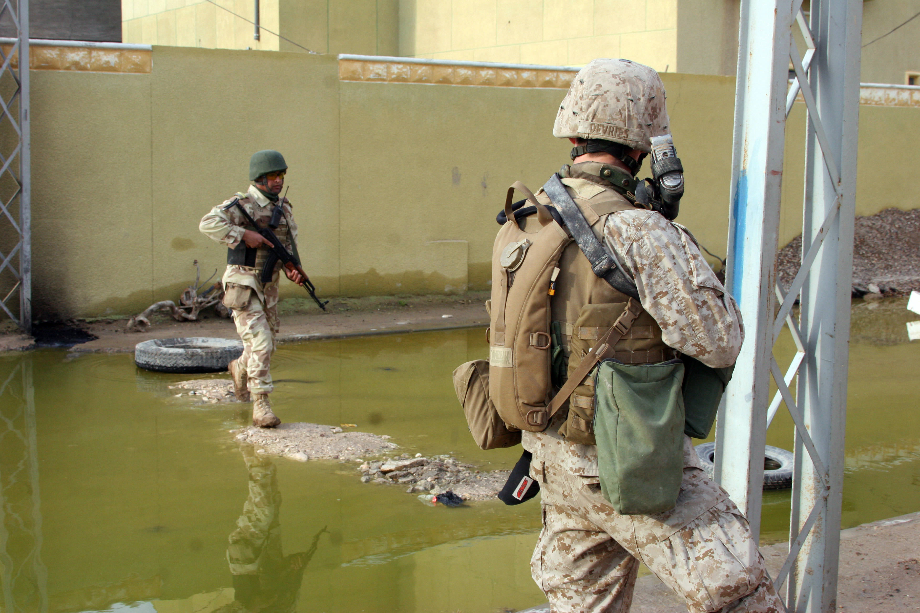 Company I, Iraqi Army patrol through Ar Ramadi > 2nd Marine Division ...