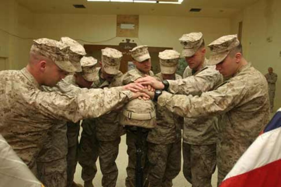 2/6, Company F remember lost comrade > United States Marine Corps ...