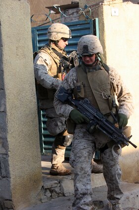 Marines gather evidence against possible insurgent threats > 2nd Marine ...