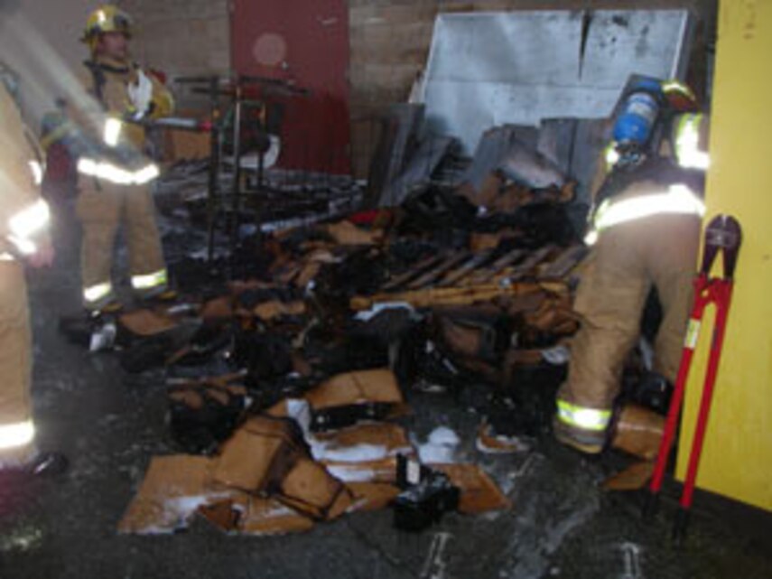 Fire erupts near MCX > Headquarters Marine Corps > Article