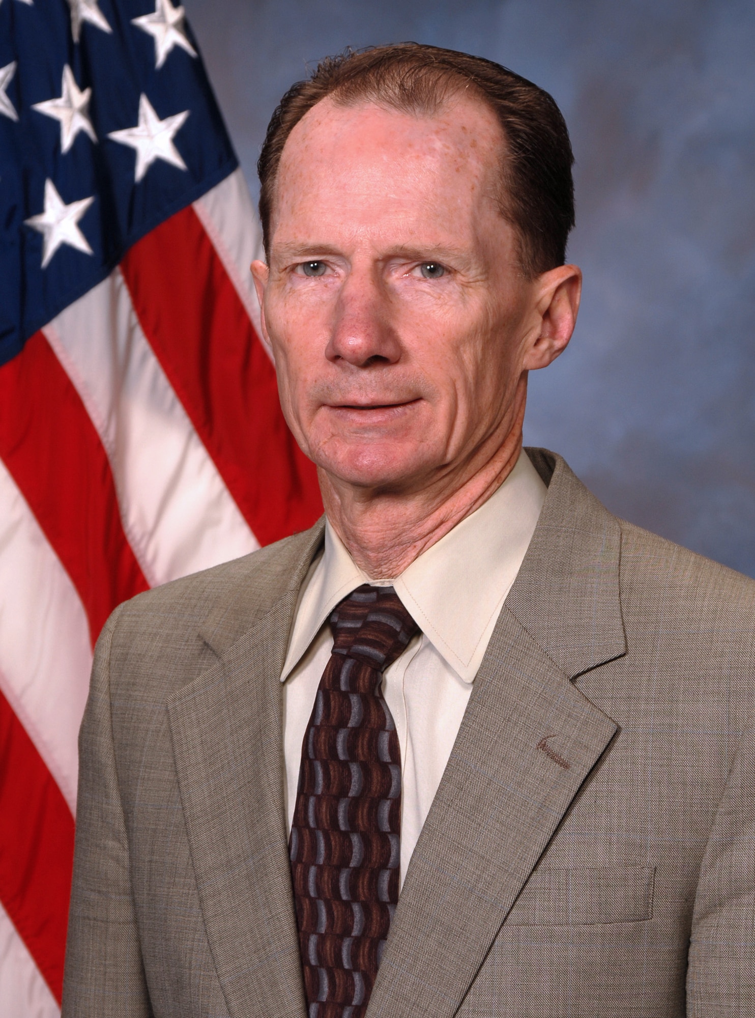 DR. MARLIN U. THOMAS > Air Force > Biography Display