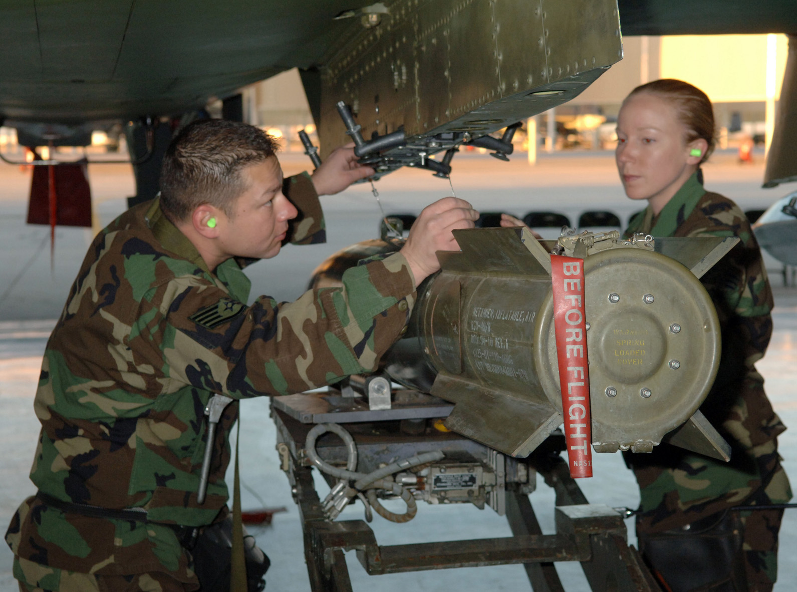 Load competition > Air Force > Article Display