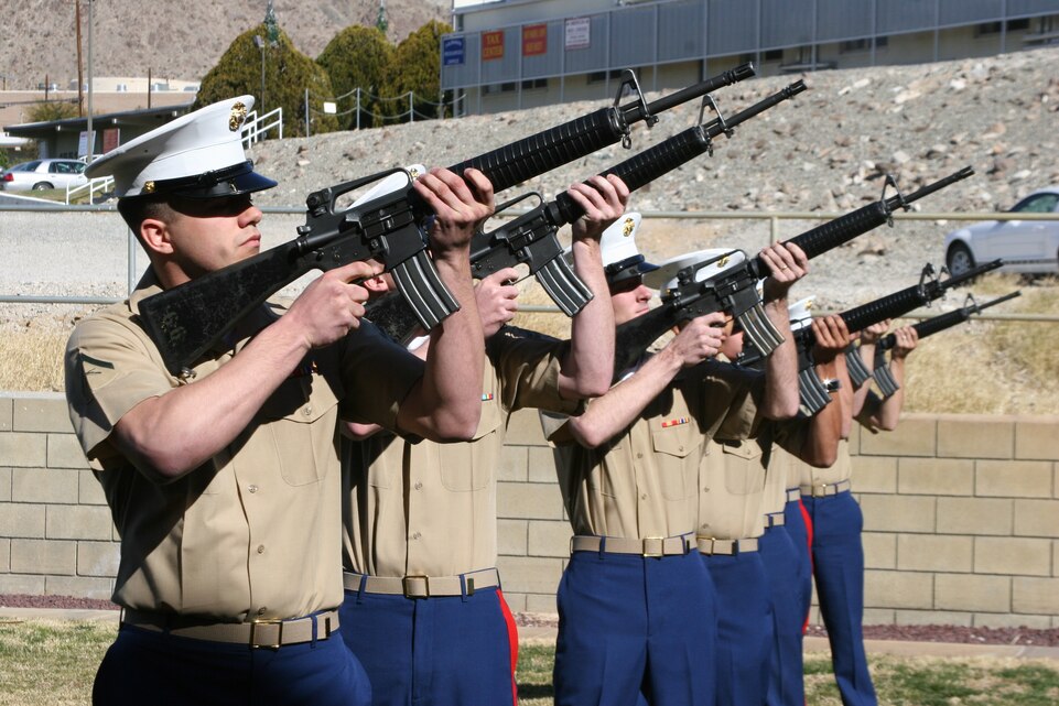 Lifesaving team serves deserts of Arizona > Marine Corps Air Station ...