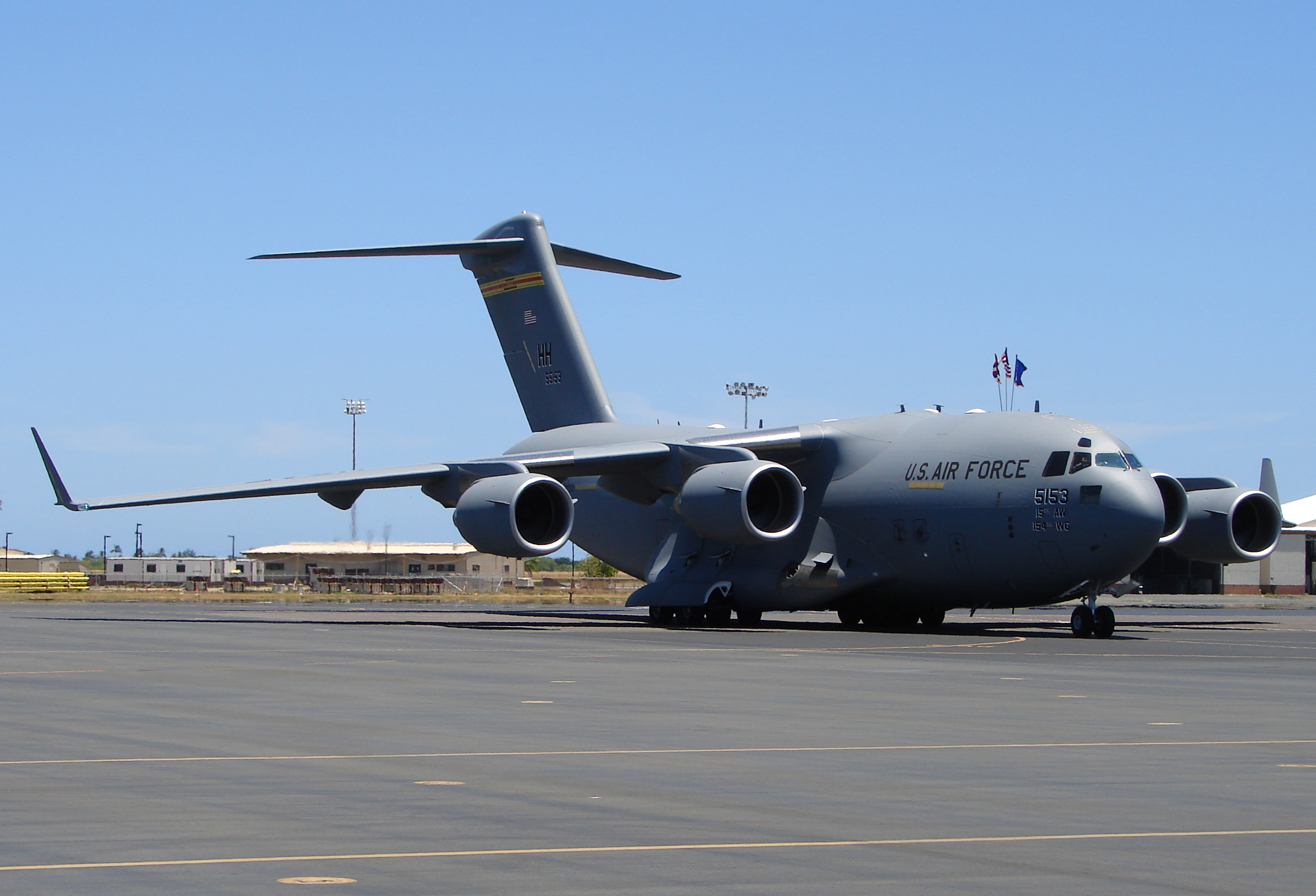 Hickam AFB welcomes its final C-17