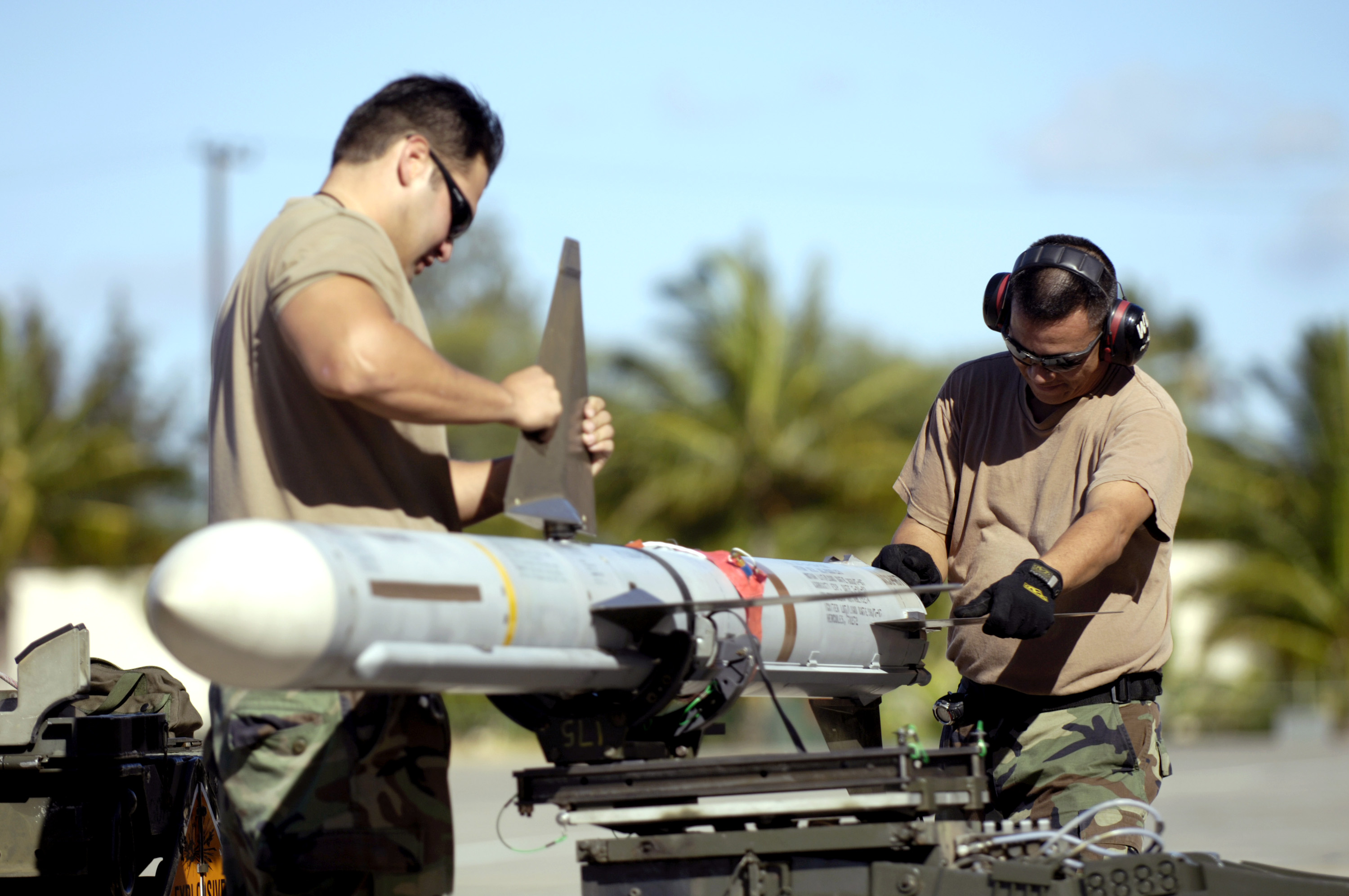 Total force at work in RIMPAC > Air Force > Article Display