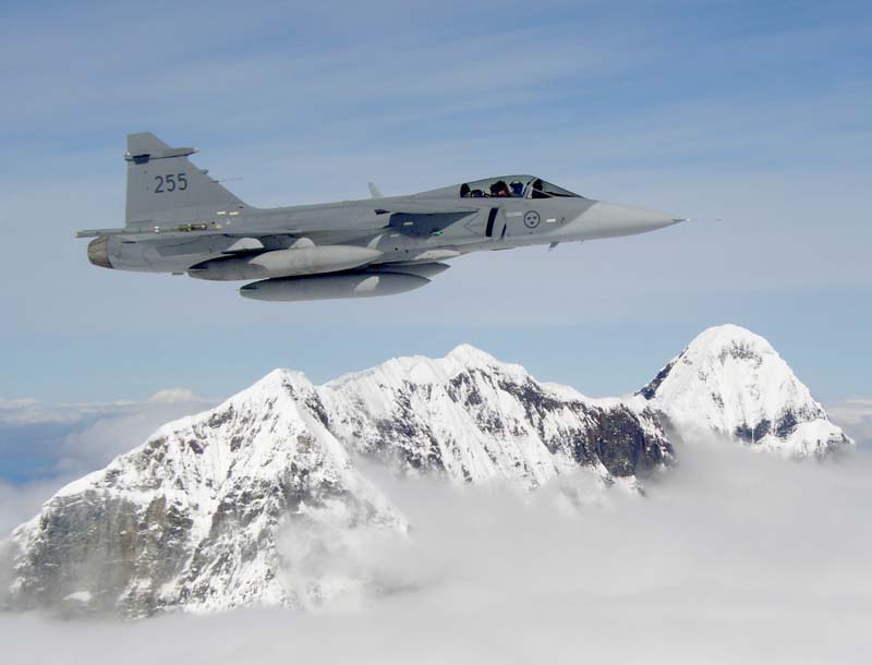 Swedish Gripen arrives at Eielson > Pacific Air Forces > Display