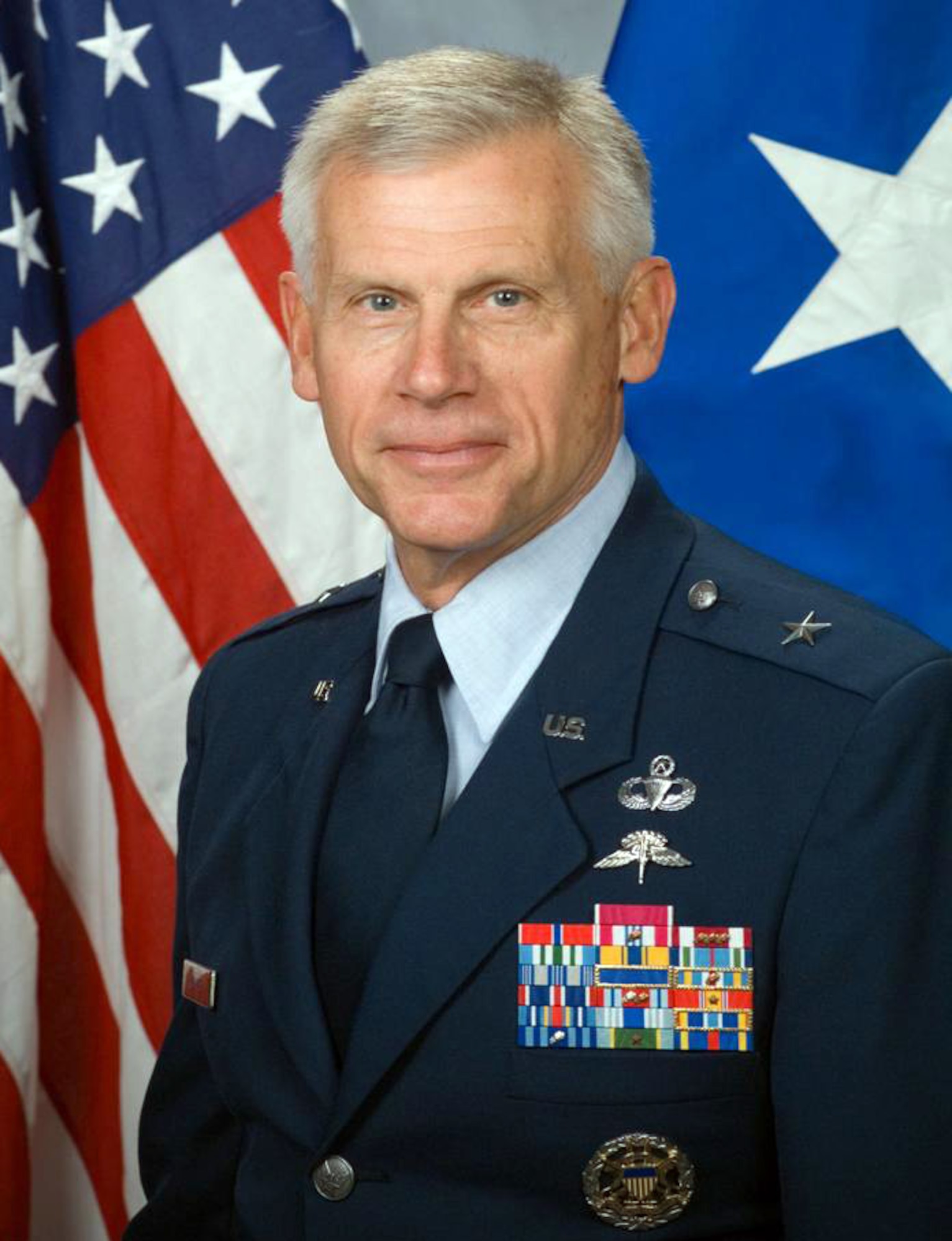 BRIGADIER GENERAL ROBERT H. HOLMES > Air Force > Biography Display