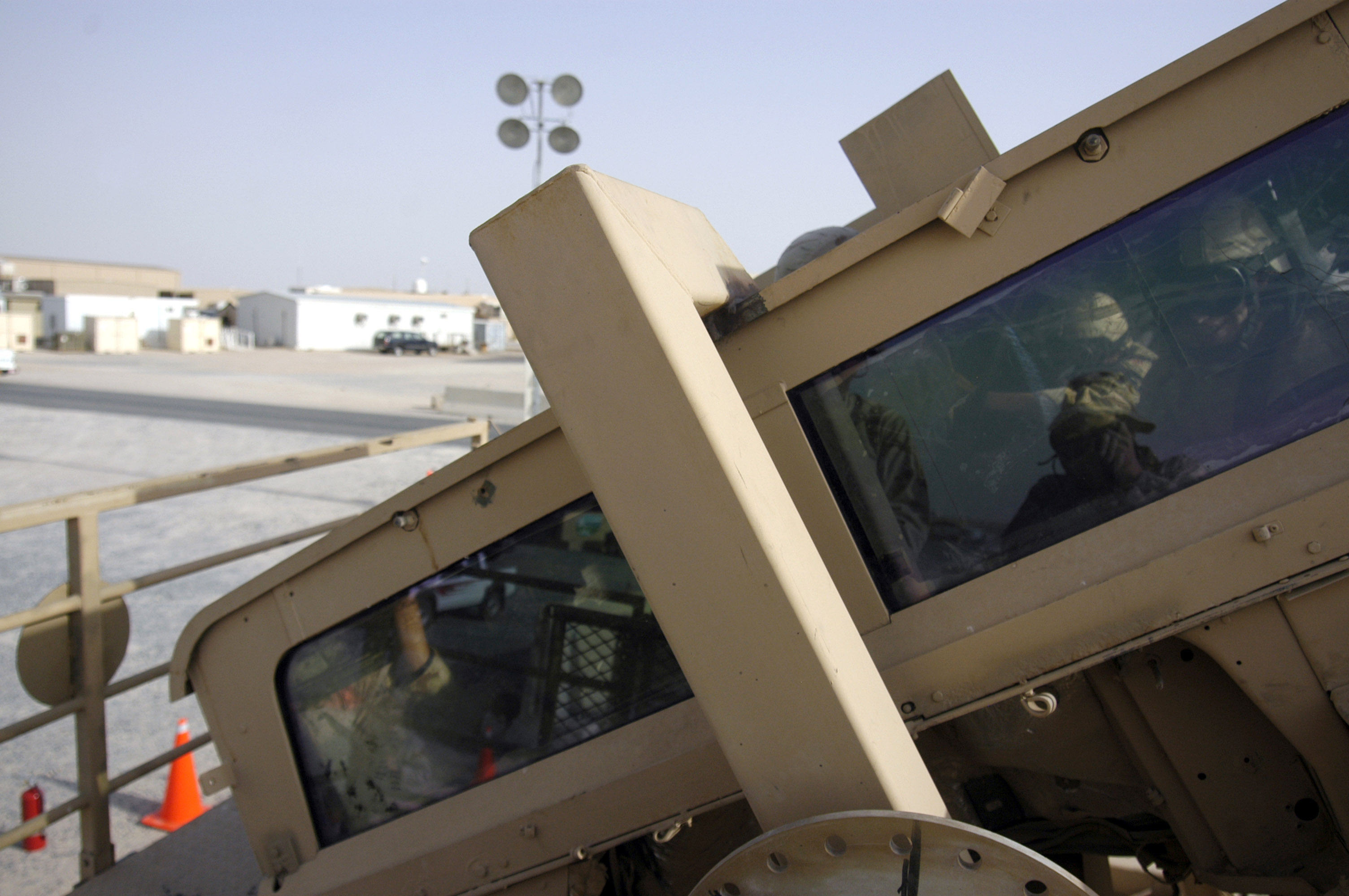 Security forces members battle HEAT > Air Force > Article Display