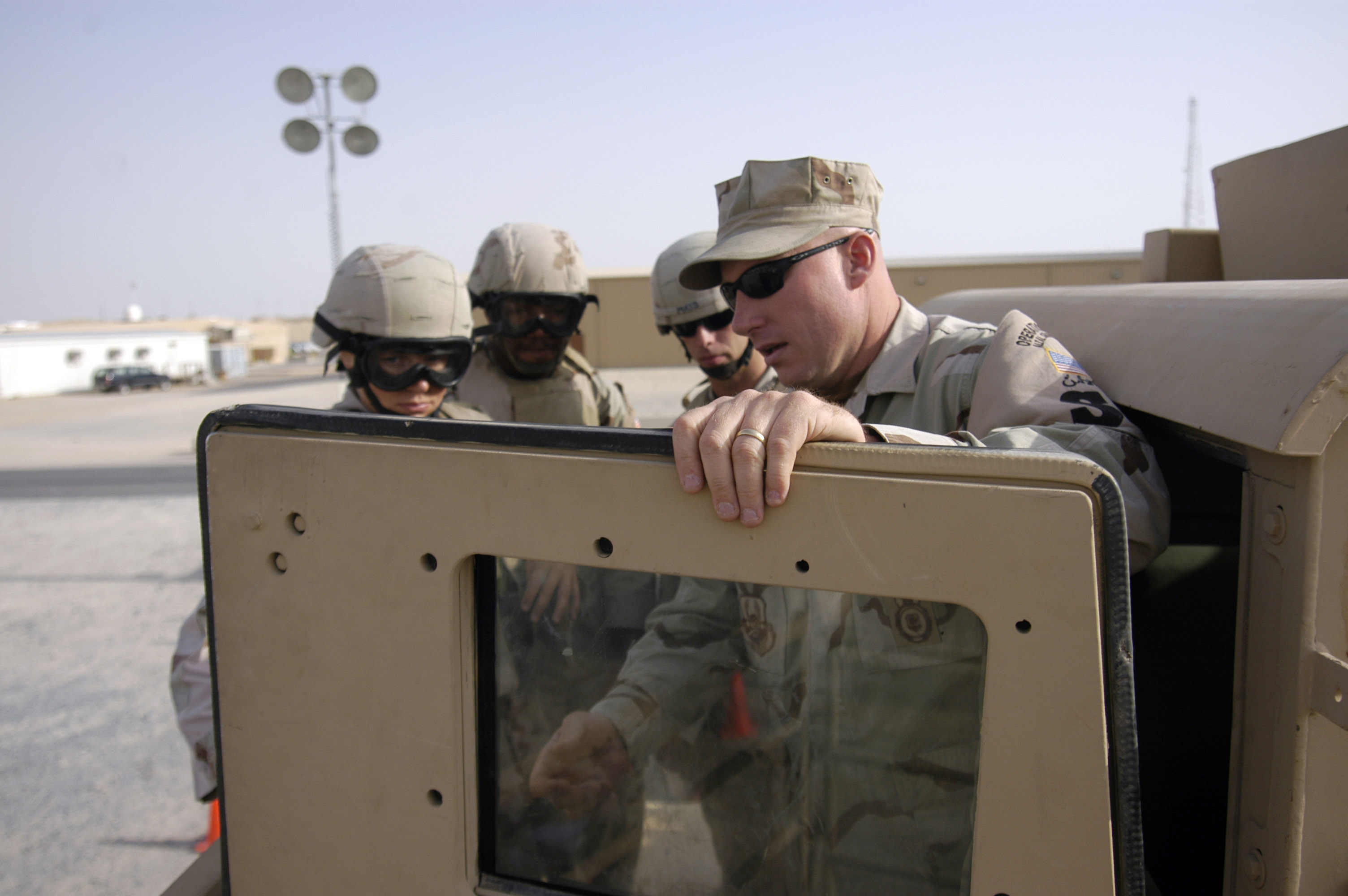 Security forces members battle HEAT > Air Force > Article Display