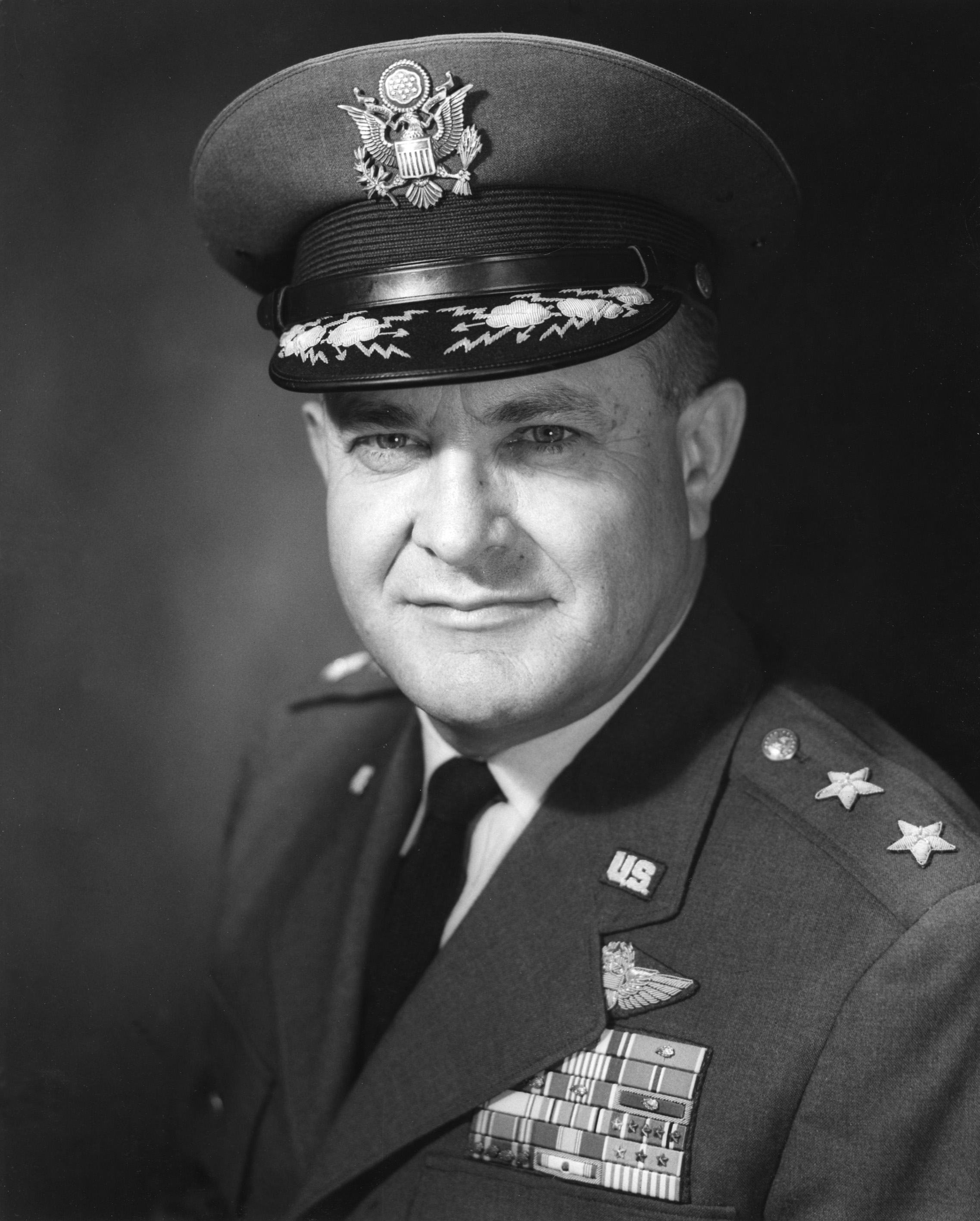 MAJOR GENERAL REGINALD J. CLIZBE > Air Force > Biography Display