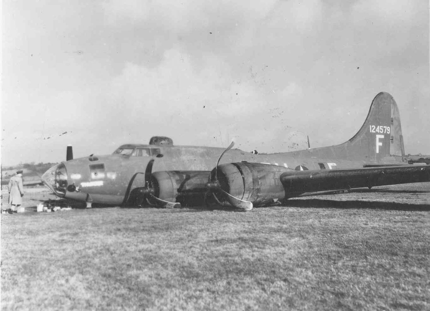 Boeing B-17F