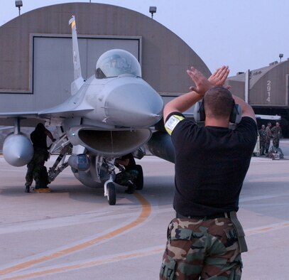 Three F-16 wings deploy to Korea > U.S. Air Force > Article Display