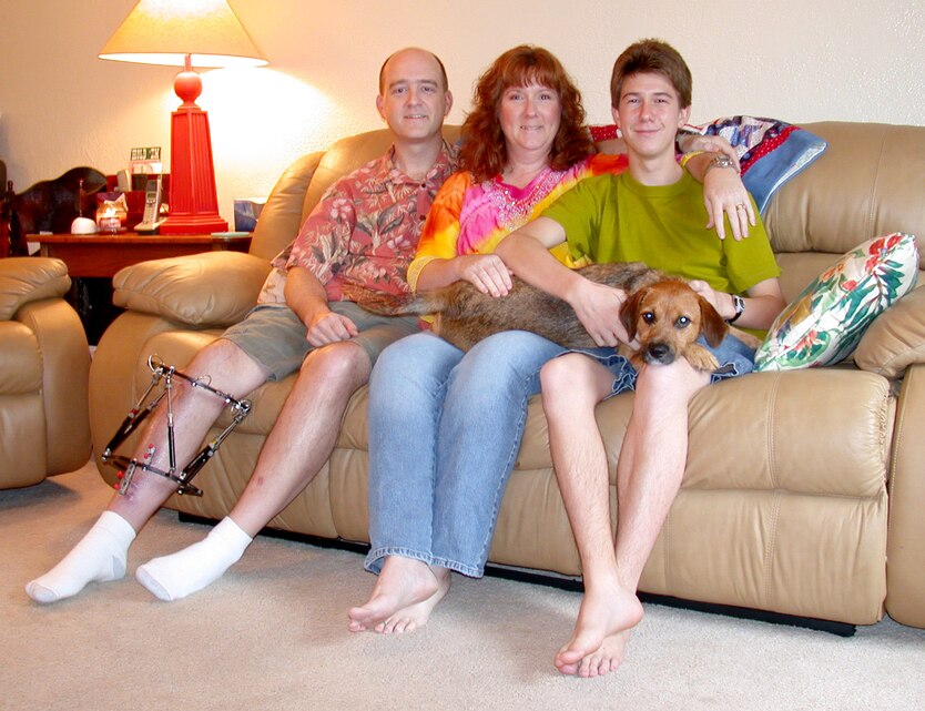 Mine explosion puts two Airmen on different paths to recovery > United ...