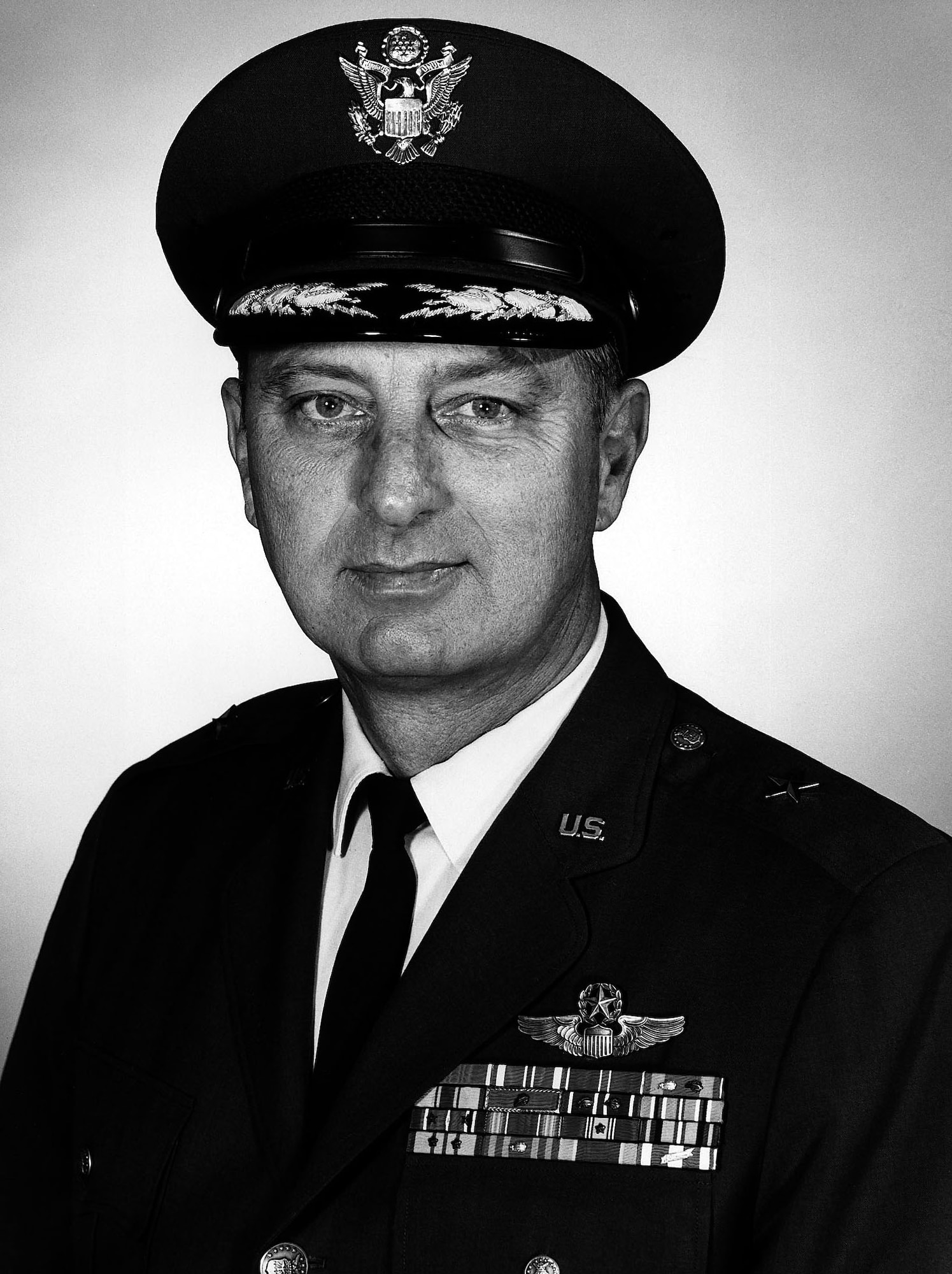 BRIGADIER GENERAL ROBERT E. BROFFT > Air Force > Biography Display