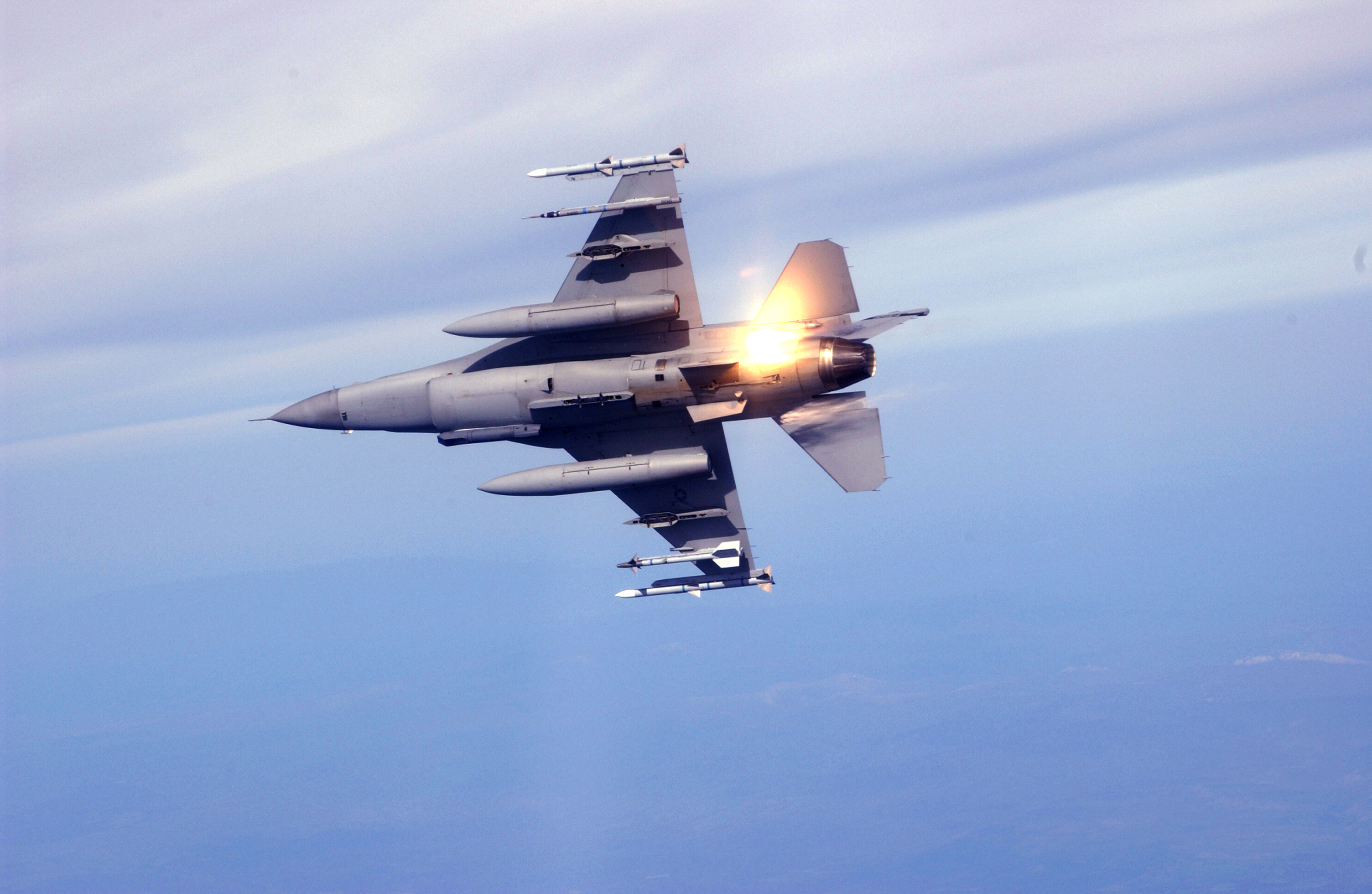 Fighting Falcon shines at Northern Edge > Air Force > Article Display