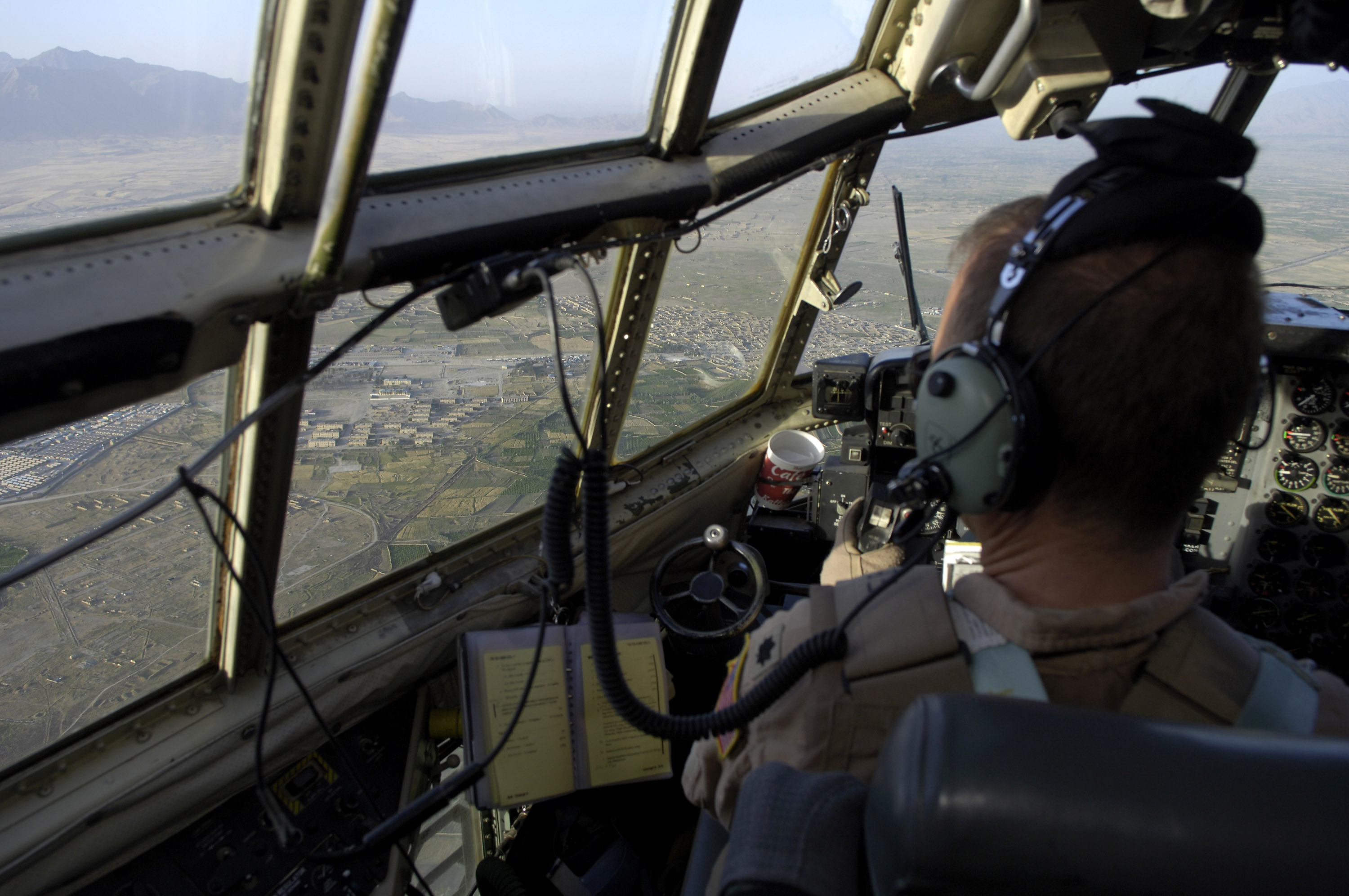Hercules lifts off > Air Force > Article Display