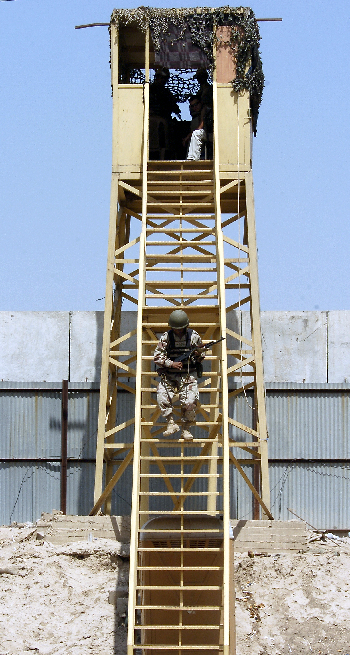 Airmen prepare base for return to Iraqi control