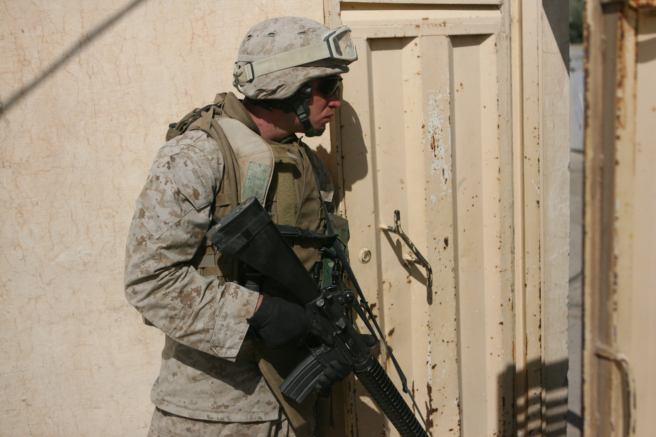 Logistics Marines take on insurgency to entrench Iraqi Army in Ramadi ...