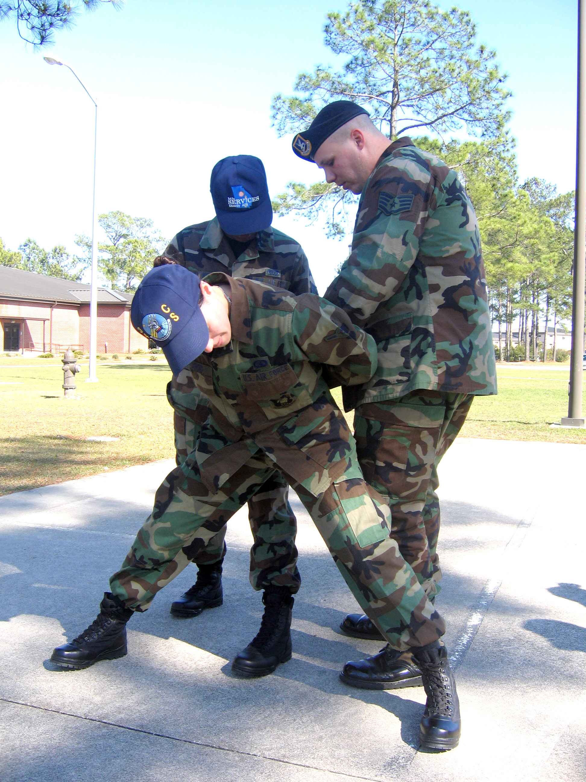 Learning early: First-term Airmen learn security forces skills > Air ...