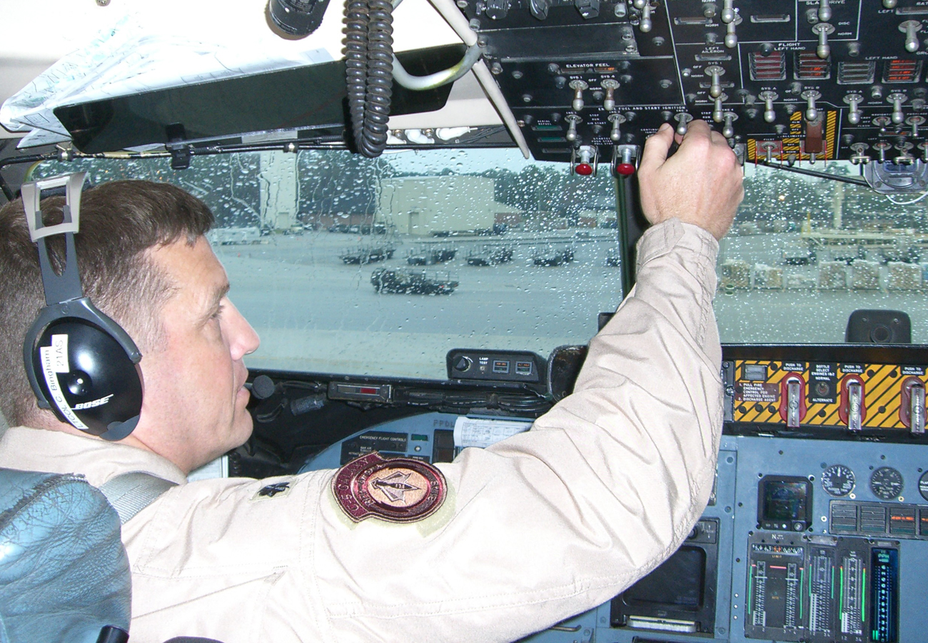 21st Airlift Squadron flies final mission > Travis Air Force Base > News