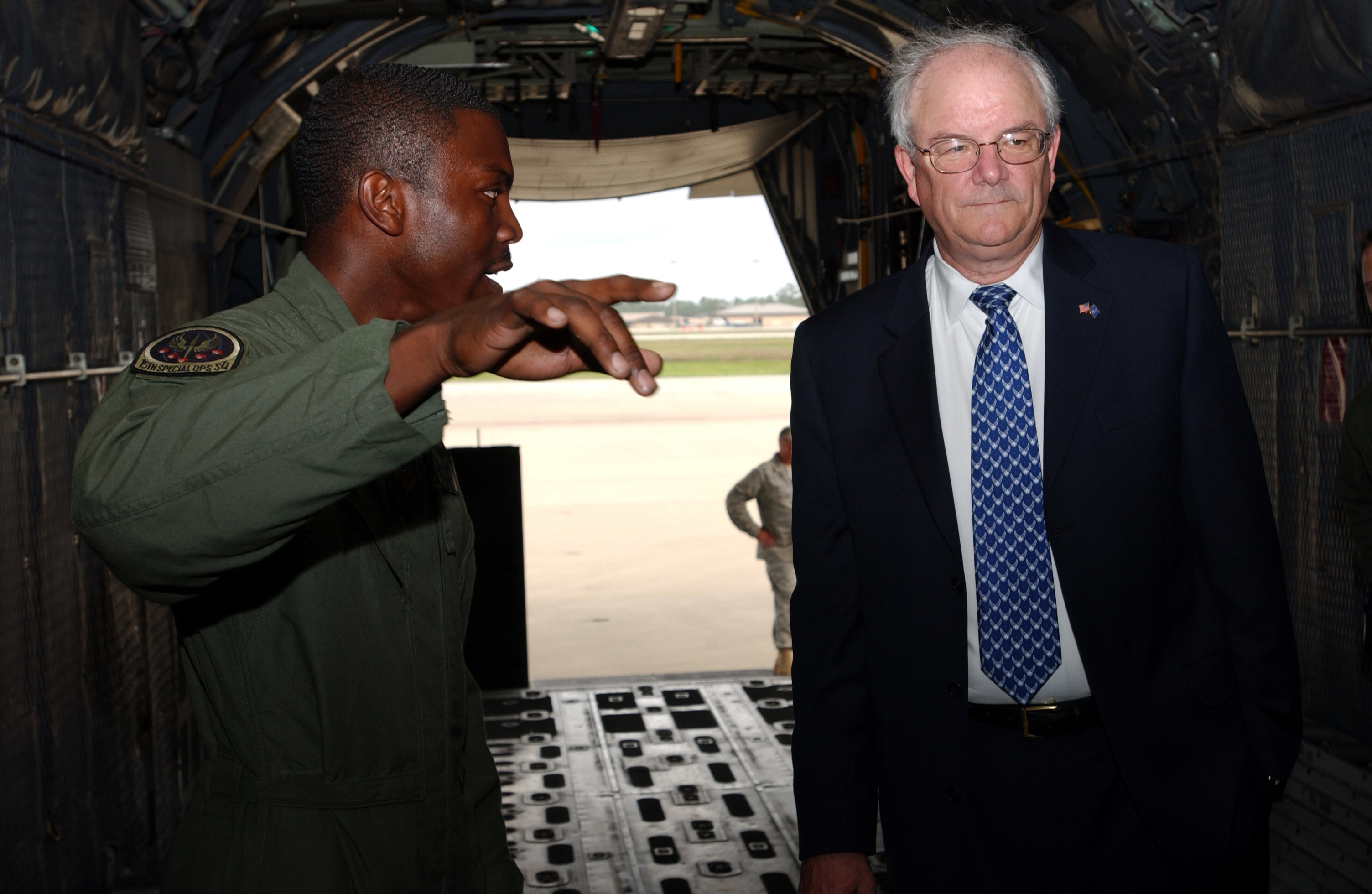 SECAF briefed on MC-130