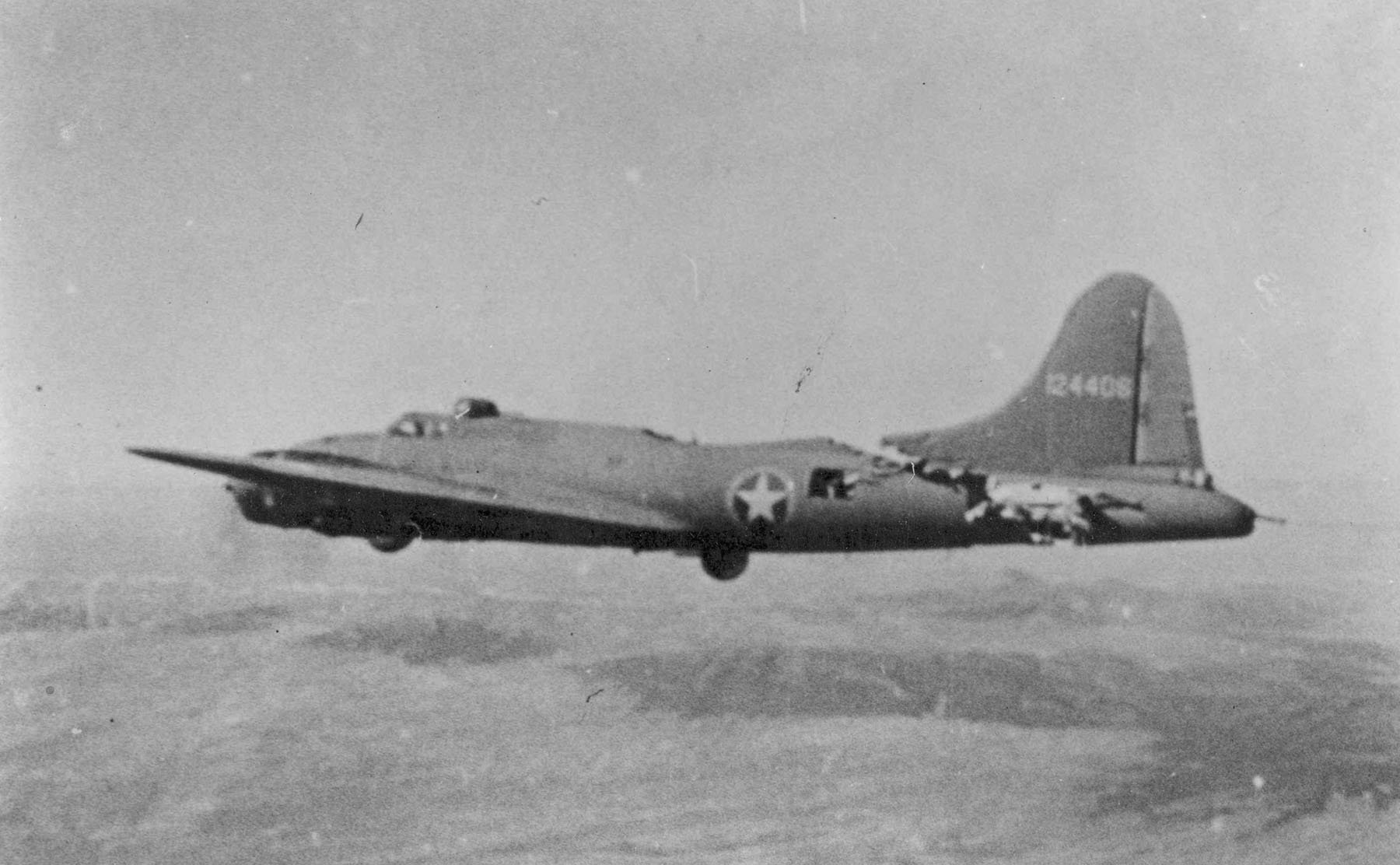 Boeing B-17F-5-BO (S/N 41-24406) "All American III" of the 97th Bomb ...