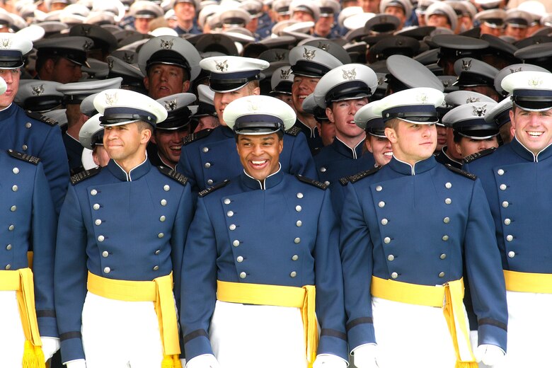 Loving the new service dress : r/SpaceForce