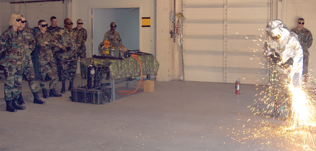 General visits Warren > F.E. Warren Air Force Base > News