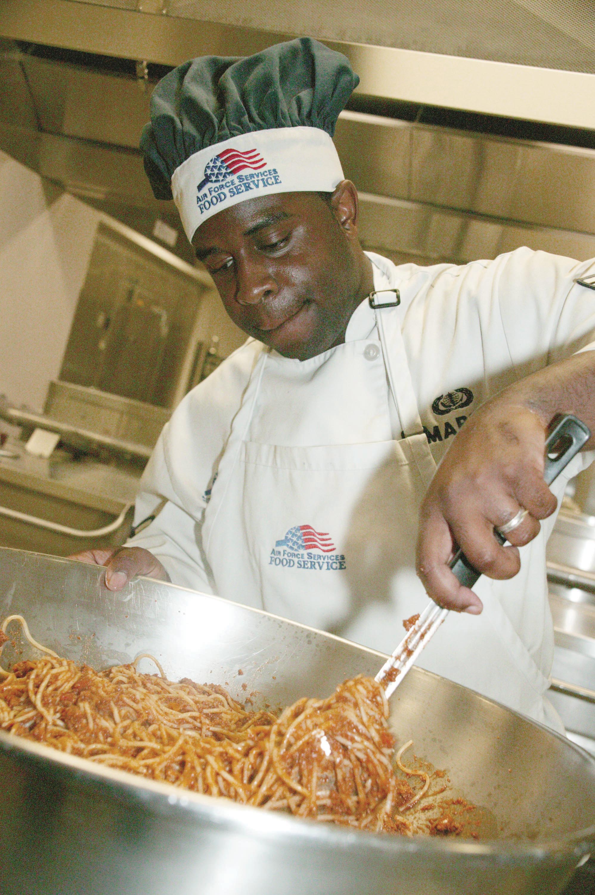 Air Force chefs serve recipes for success > Air Force's Personnel ...