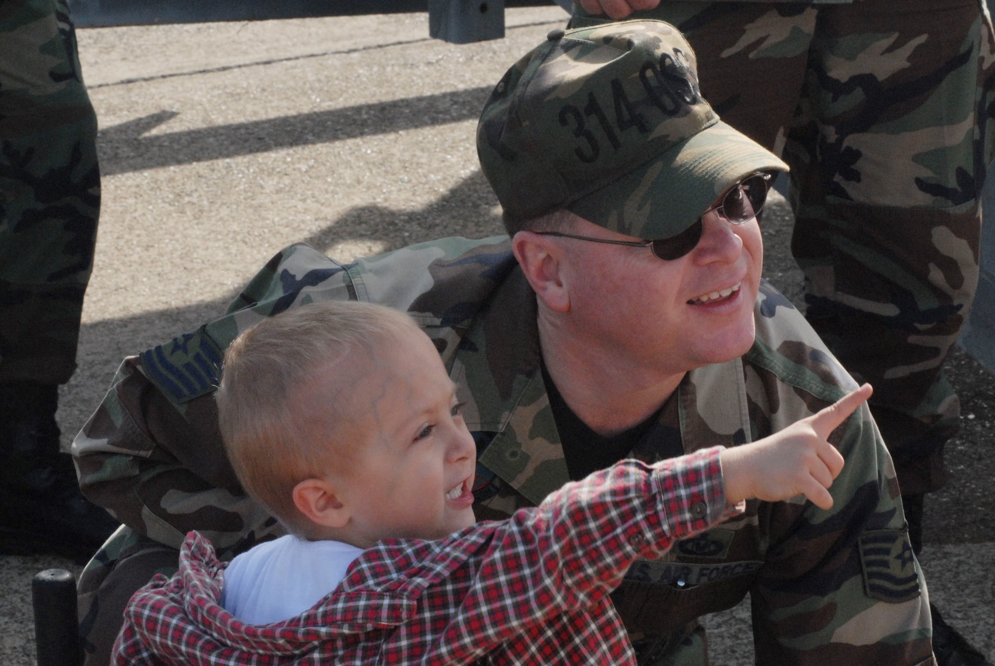 Base sets new Air Show record > Little Rock Air Force Base > Display