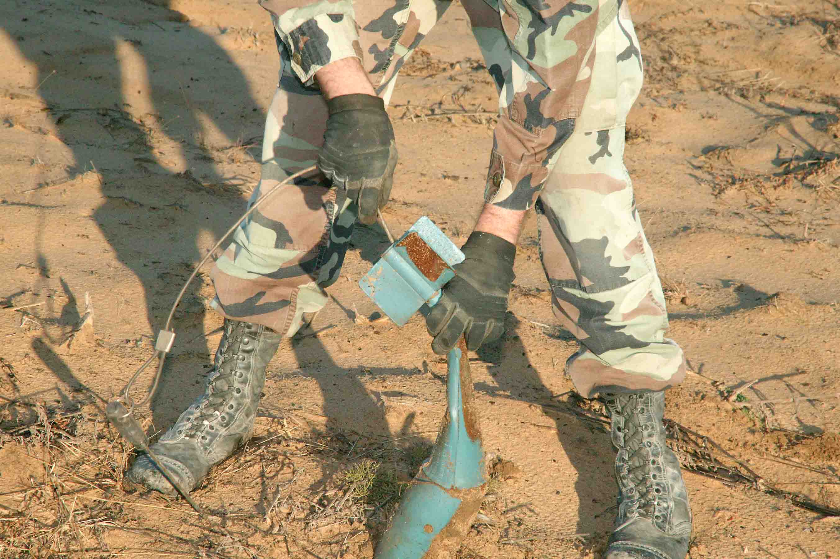 Explosive ordnance team cleans up range > Shaw Air Force Base > News