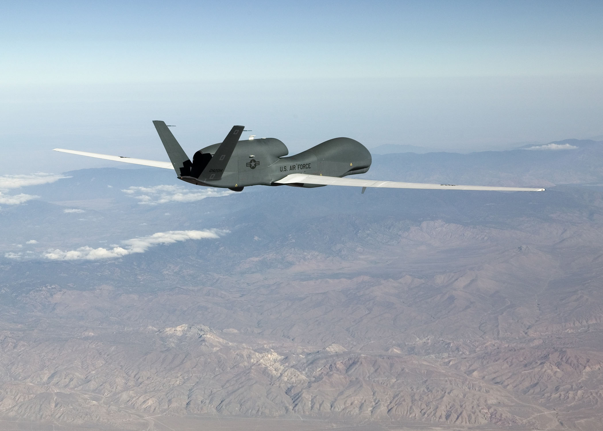 Last Block 10 Global Hawk arrives for check flights