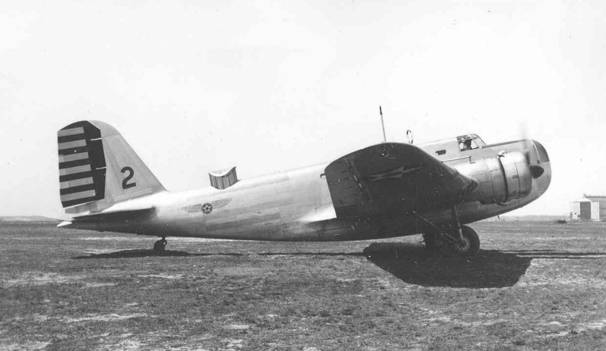 Douglas B-18