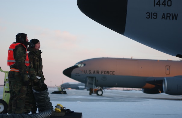 Winter begins > Grand Forks Air Force Base > News